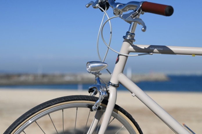 クラシックなデザインの自転車用ライトブランド「KiLEY（キーレイ）」から、USB充電式の砲弾ライトが登場 | シクロライダー