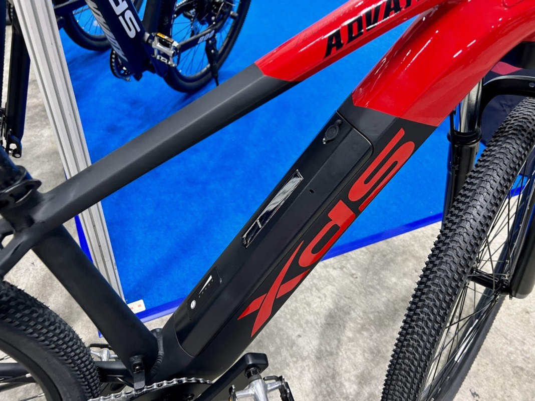 MTBスタイルのE-Bike「XDS ADVANCE800」 10万円台の街乗りやサイクリング向けE-Bike | シクロライダー