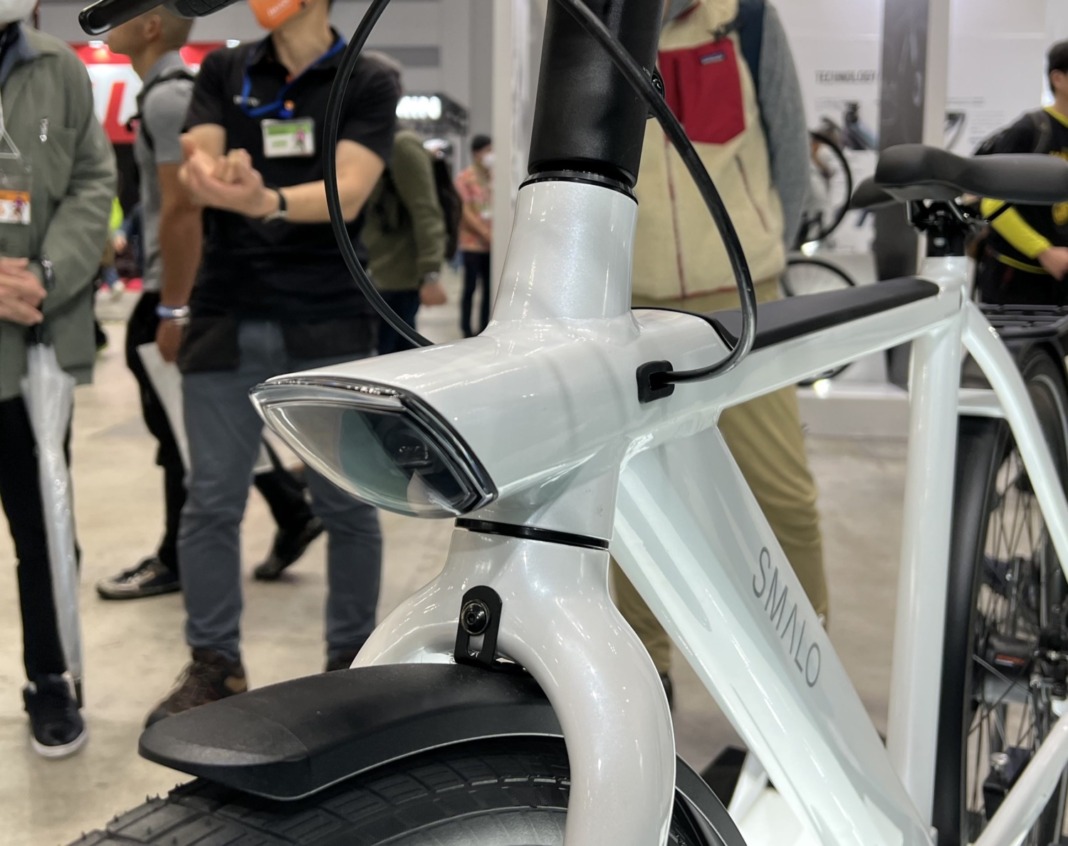 BESVのスマートEバイク「SMALO LX2」をチェック！ 特徴などを解説 | シクロライダー